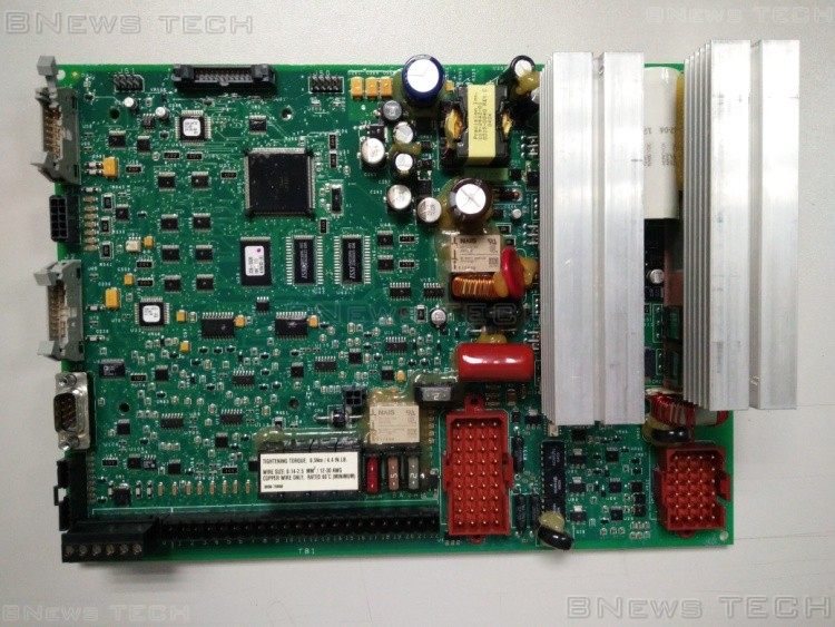 Cummins PCC2100 controller main circuit board PN: 300-5381